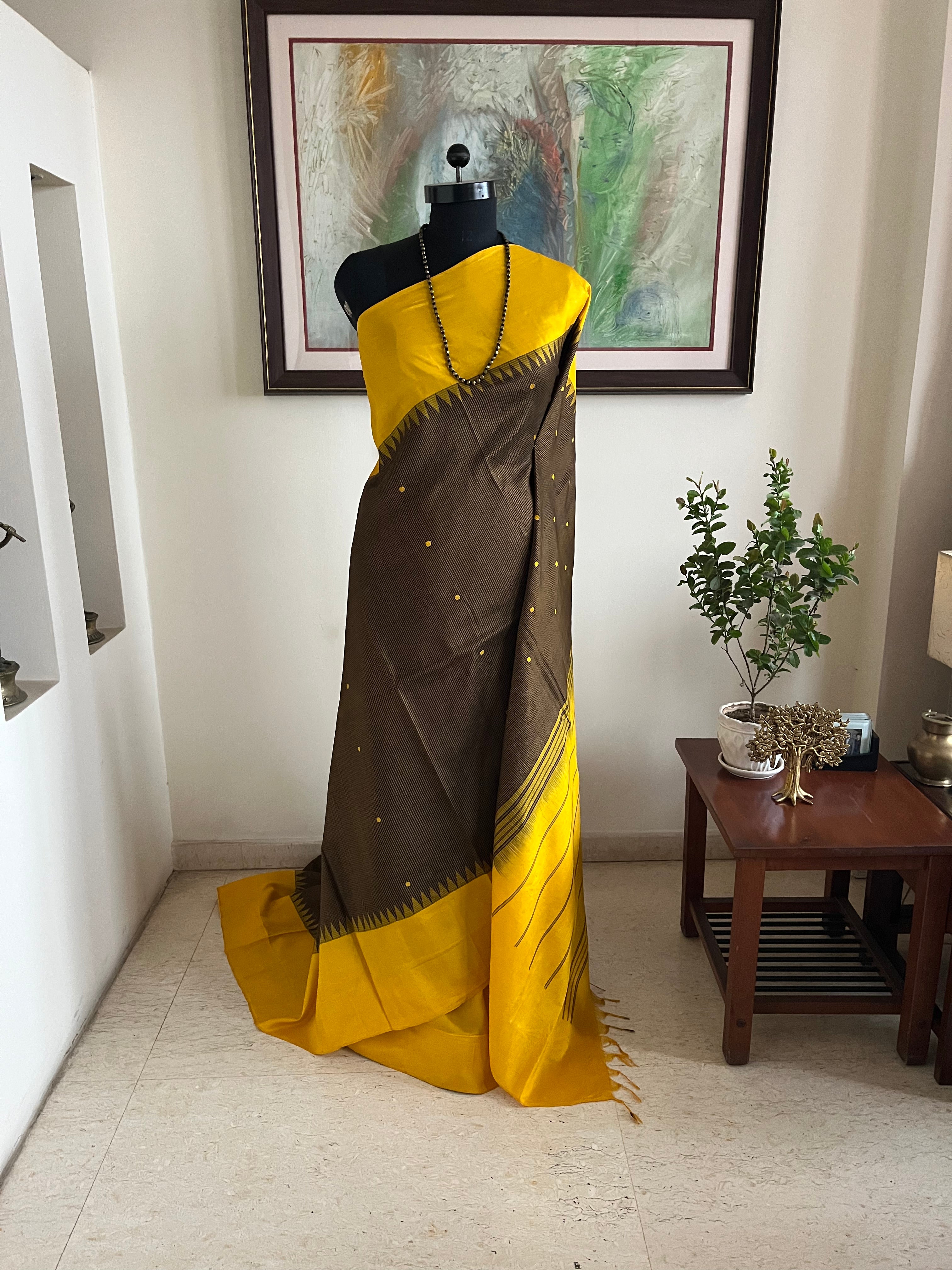JAYANA – GREENISH BROWN CHECKS SAREE WITH YELLOW BORDER – MOS Preloved