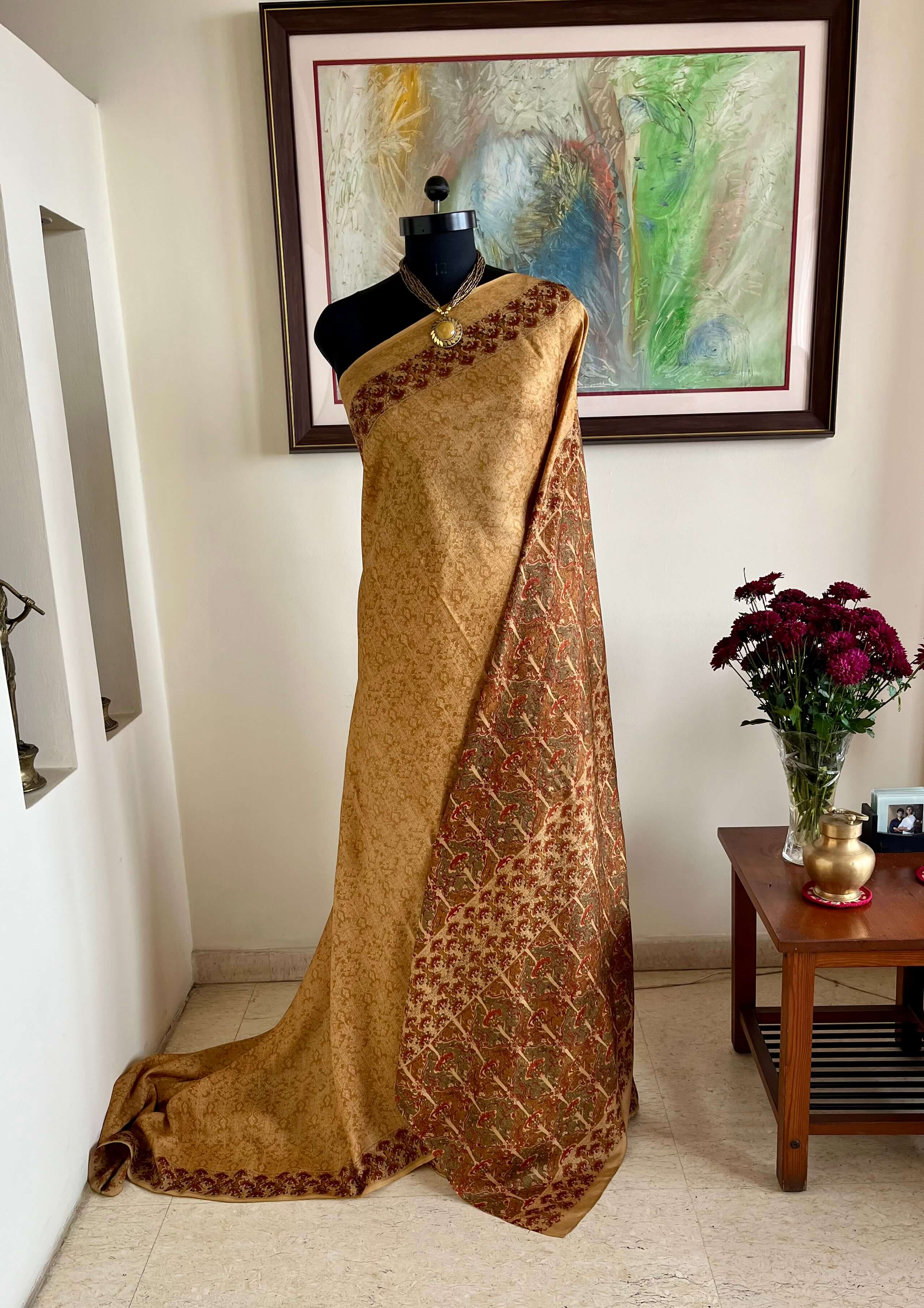 REYONA- ELEGANT BEIGE SILK SAREE WITH UNIQUE MOTIFS – MOS Preloved